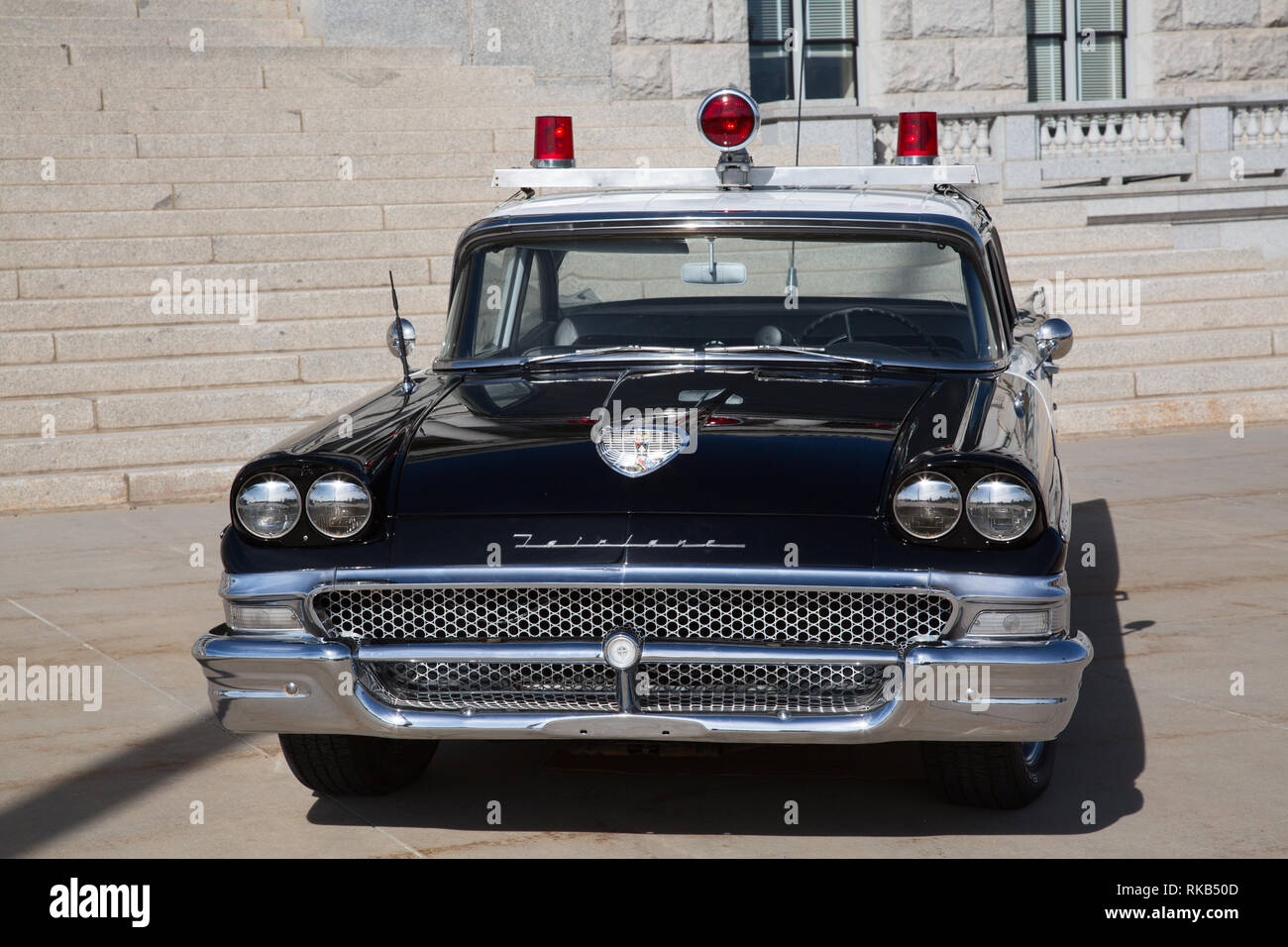 State Capitol Police Car High Resolution Stock Photography and Images ...