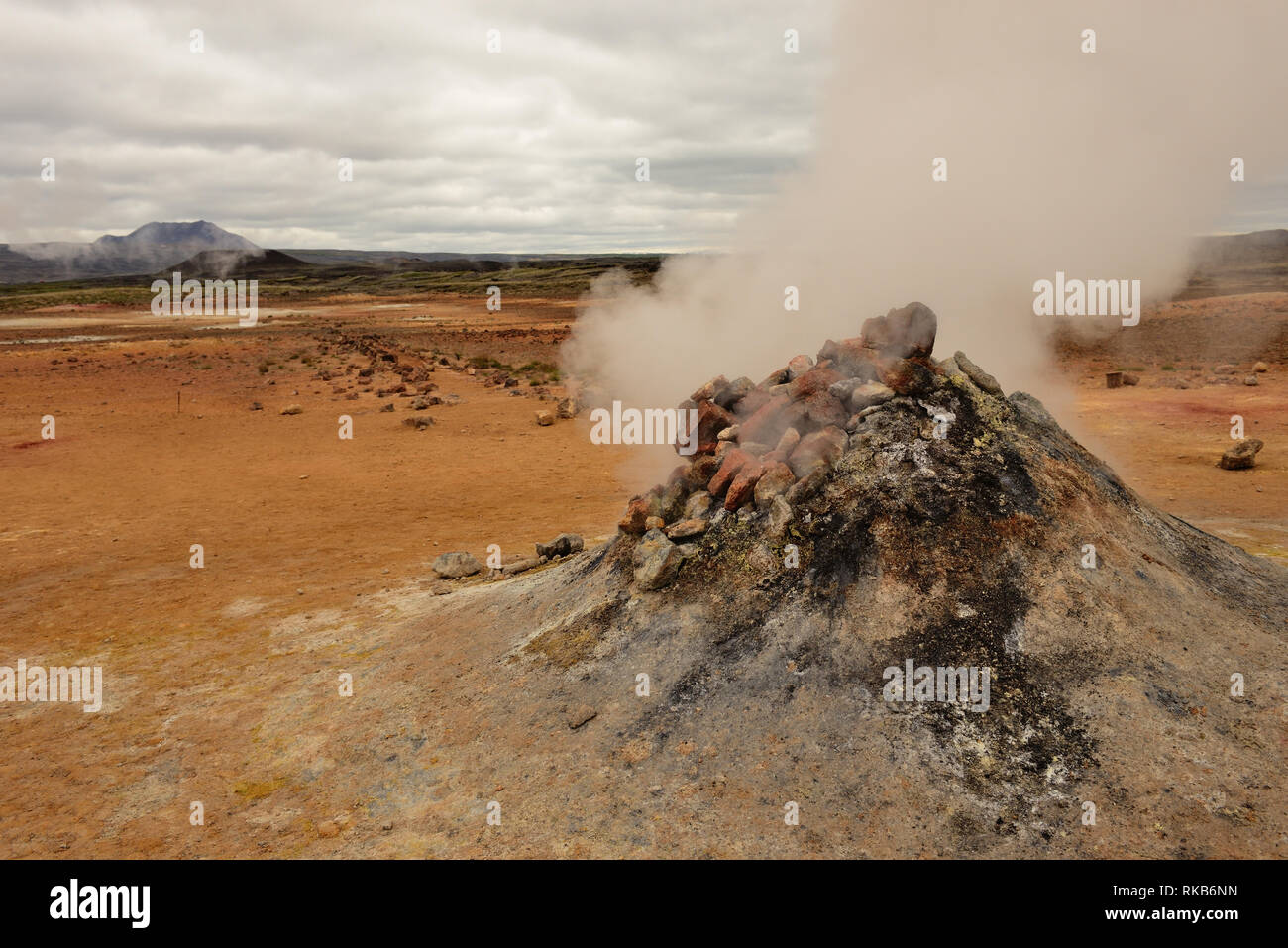 Smoking fumarole namafjall hverir hi-res stock photography and images ...