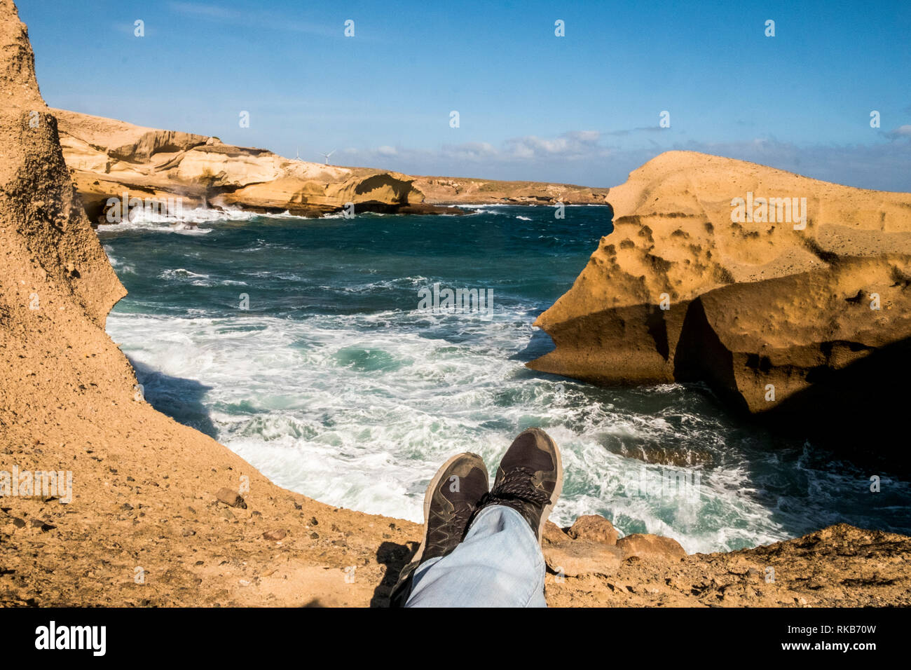 Travel and discover scenic places concpet for legs lay down and relax ...