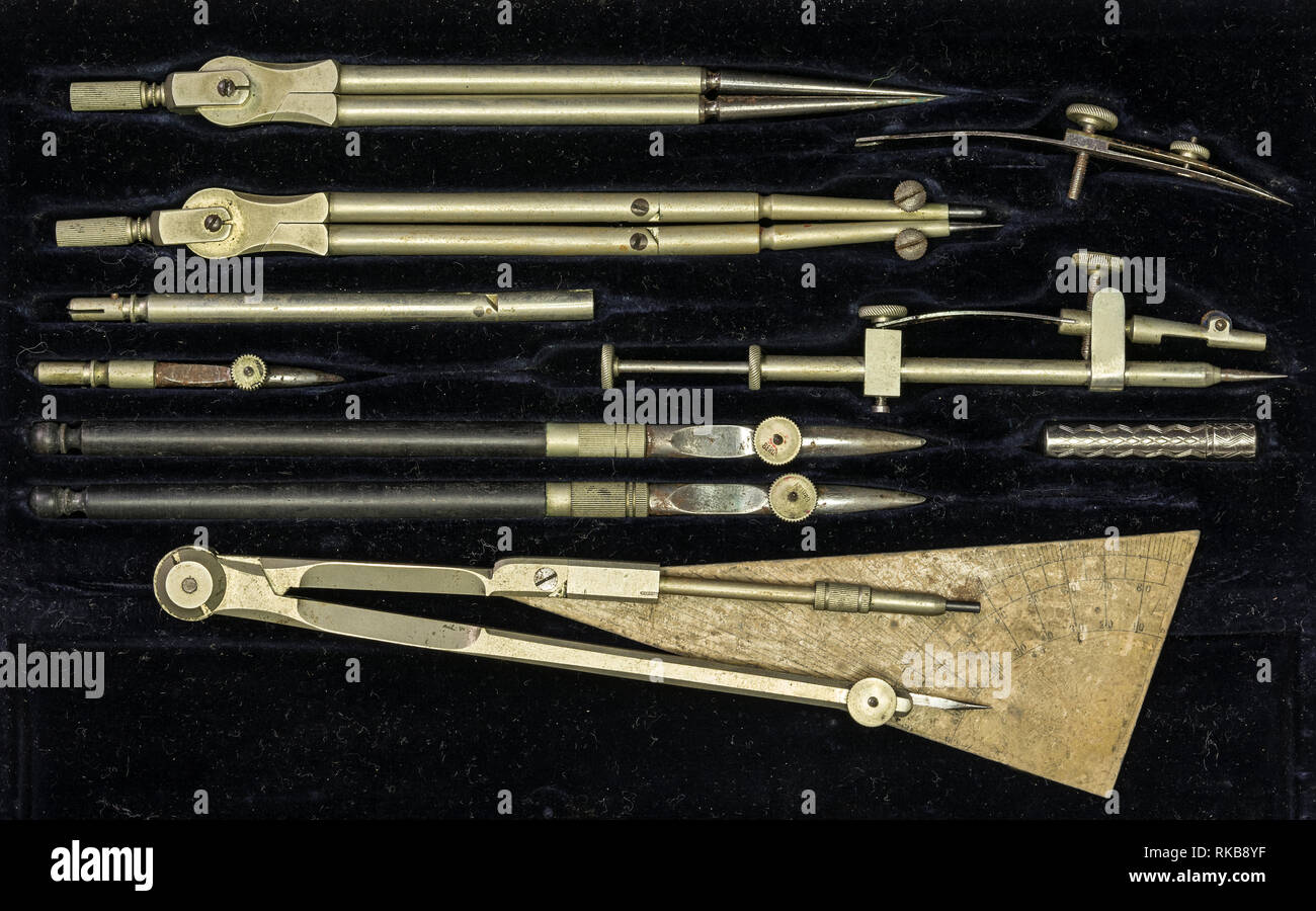 Historic drawing equipment Stock Photo - Alamy