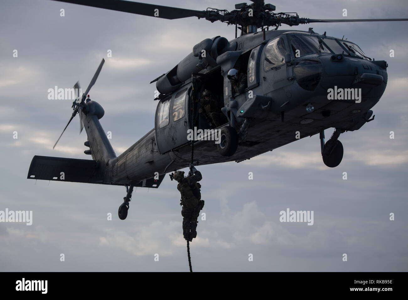 Marines with 31st Marine Expeditionary Unit’s Force Reconnaissance ...