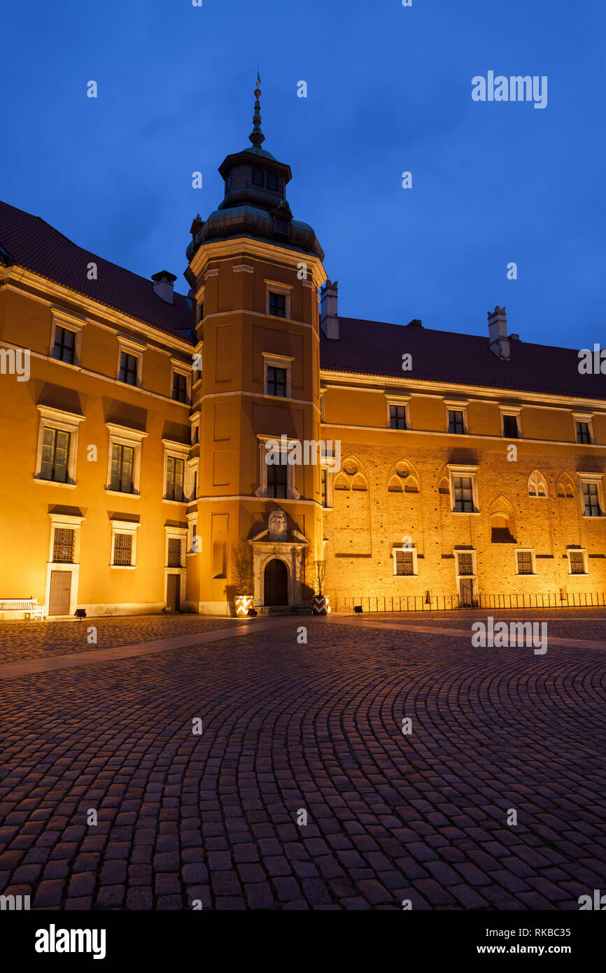 Former castle tower hi-res stock photography and images - Alamy