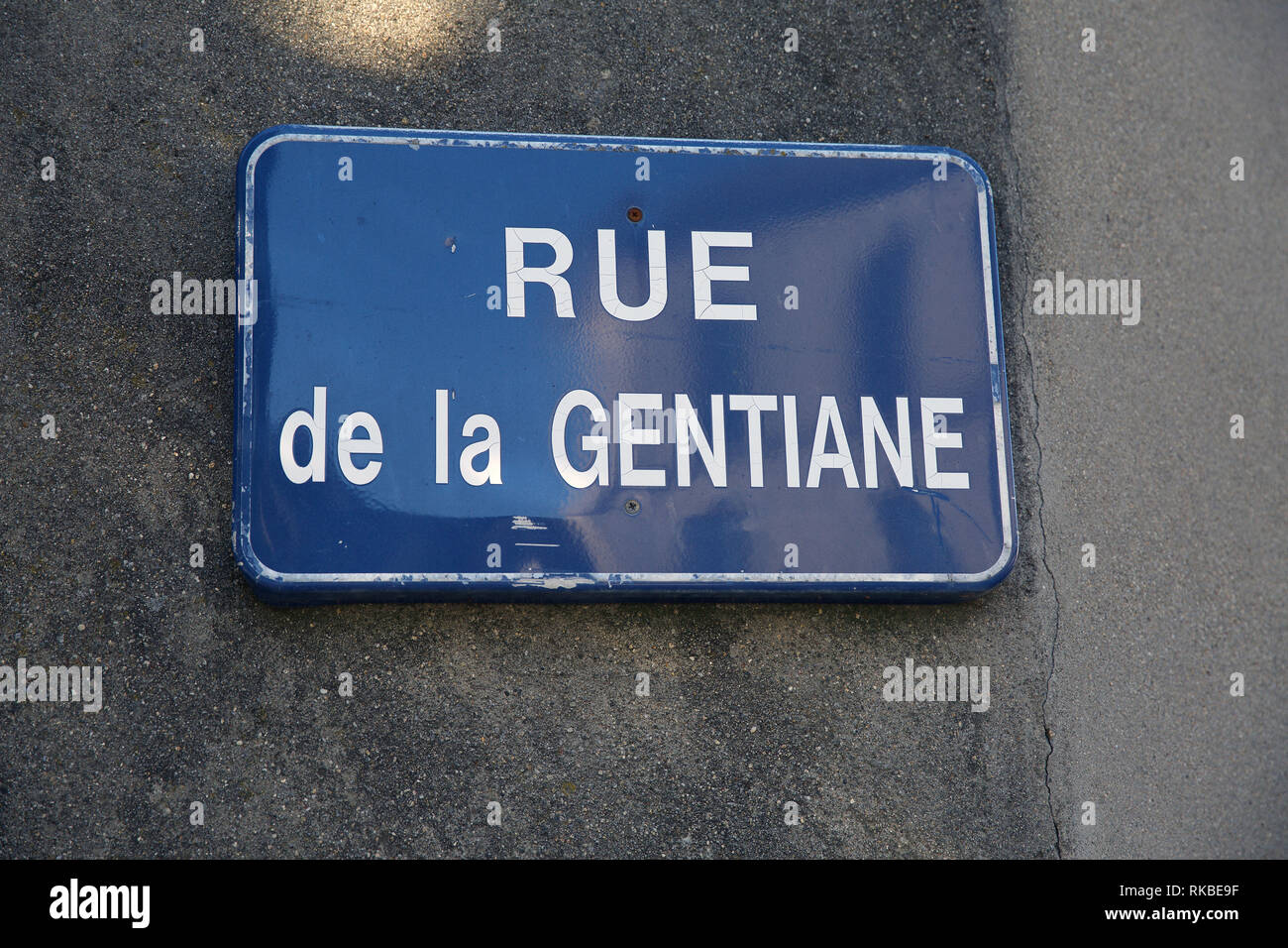 Vintage french road sign hi-res stock photography and images - Alamy