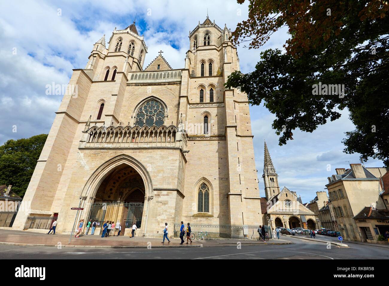 Benigne hi-res stock photography and images - Alamy