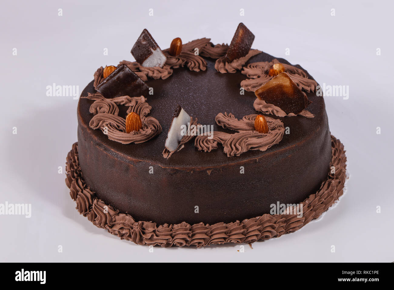 Delicous Cake chocolate with cream Stock Photo - Alamy