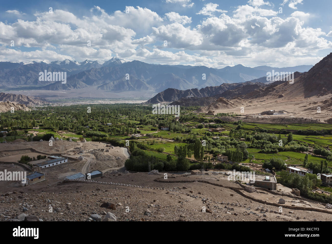Edge of town on the long bike ride through the Khardungla Pass, Tibet Stock Photo - Alamy