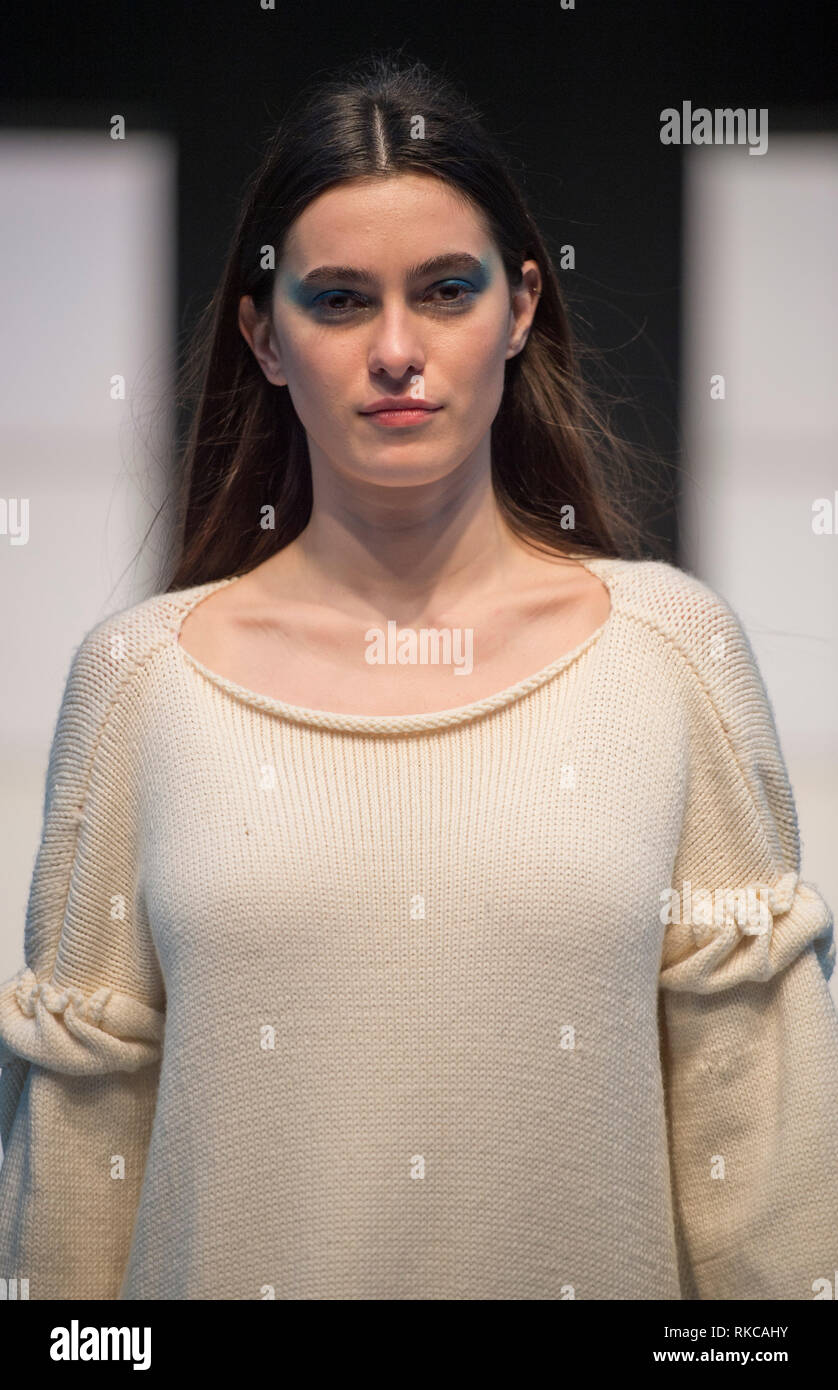 Elizabeth anmarie hi-res stock photography and images - Alamy