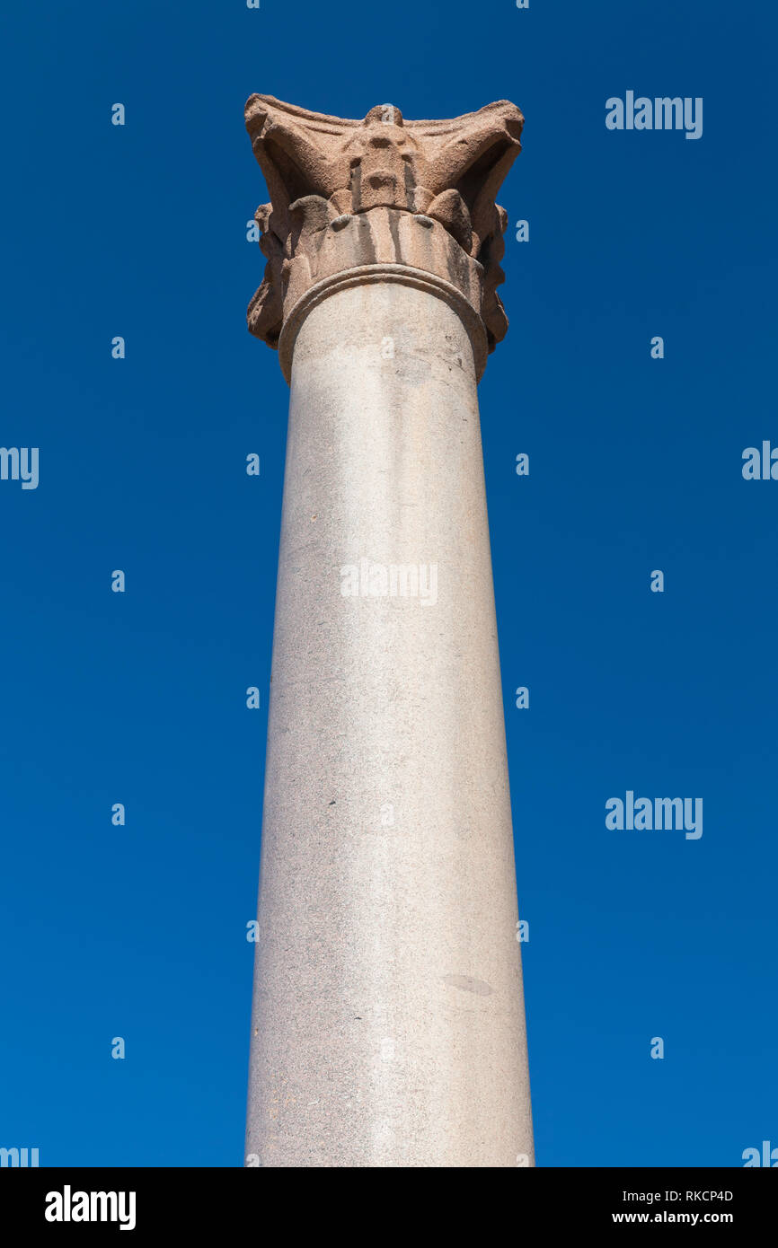 Triumphal pillar hi-res stock photography and images - Alamy