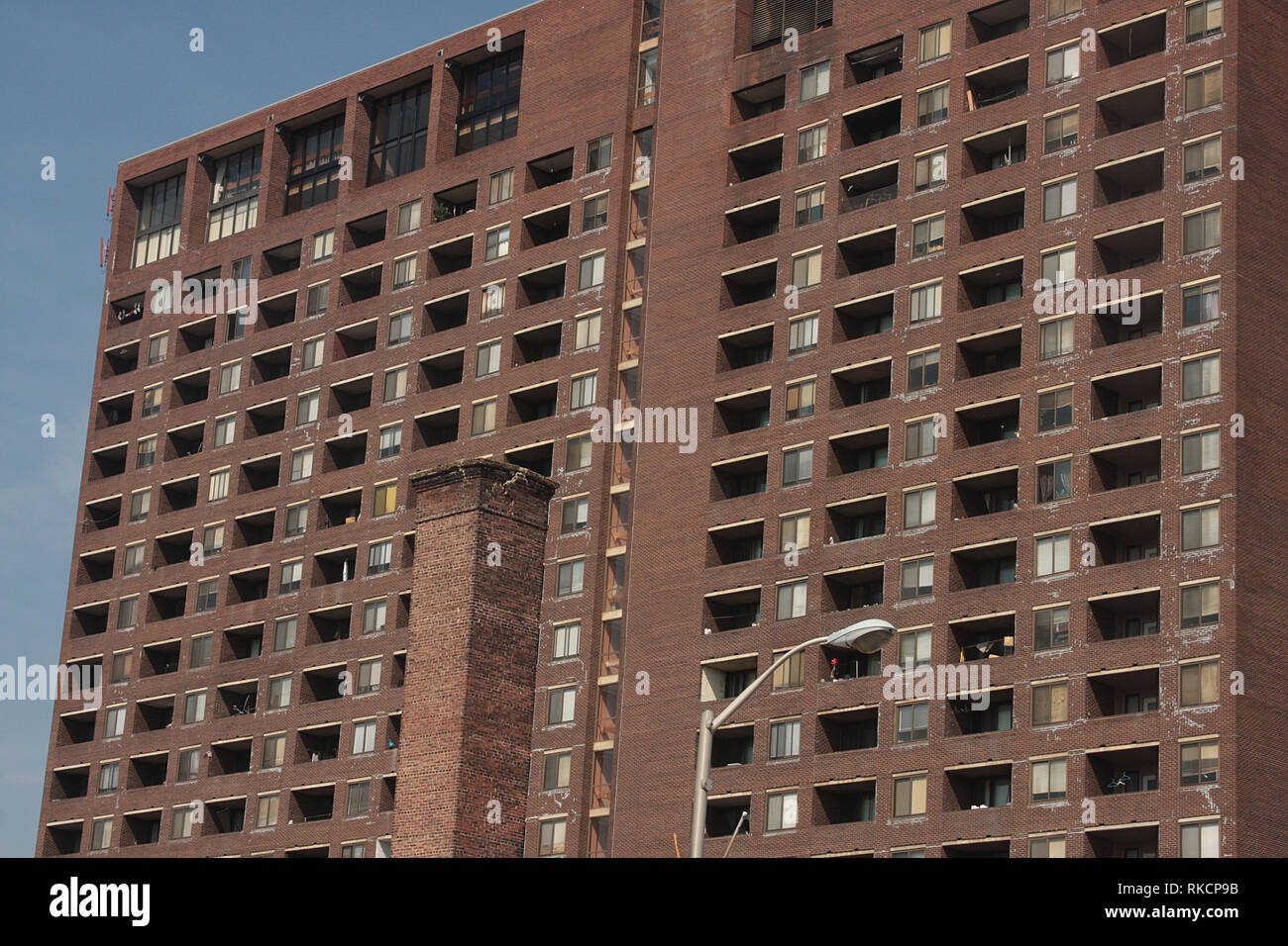 Large ghetto hi-res stock photography and images - Alamy