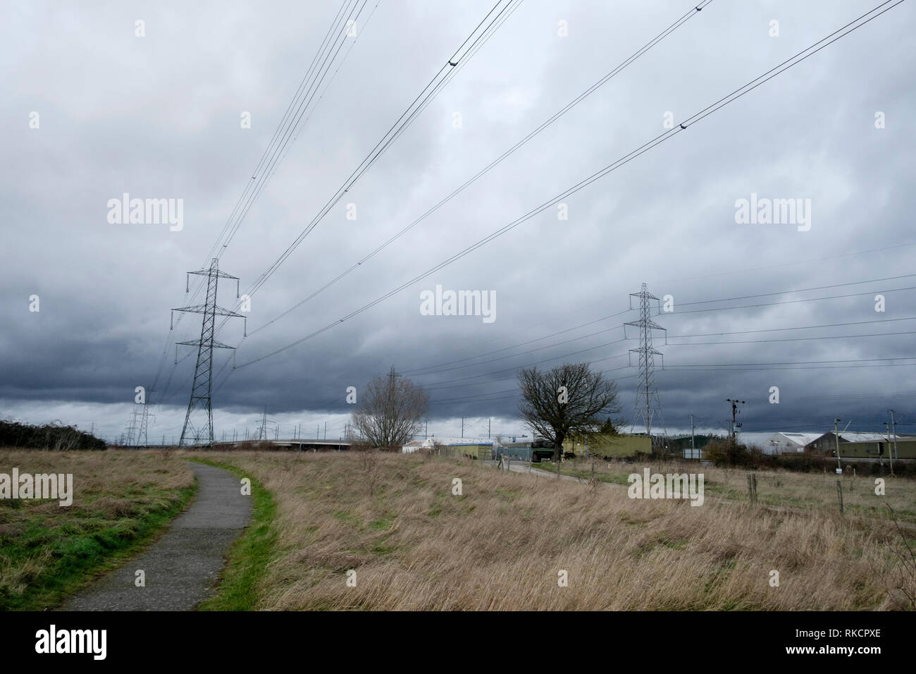 Power lines pylons uk uk national grid hi-res stock photography and ...
