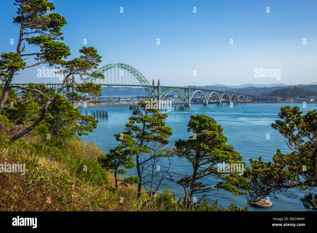 Yaquina Bay Bridge, Newport Oregon Stock Photo - Alamy