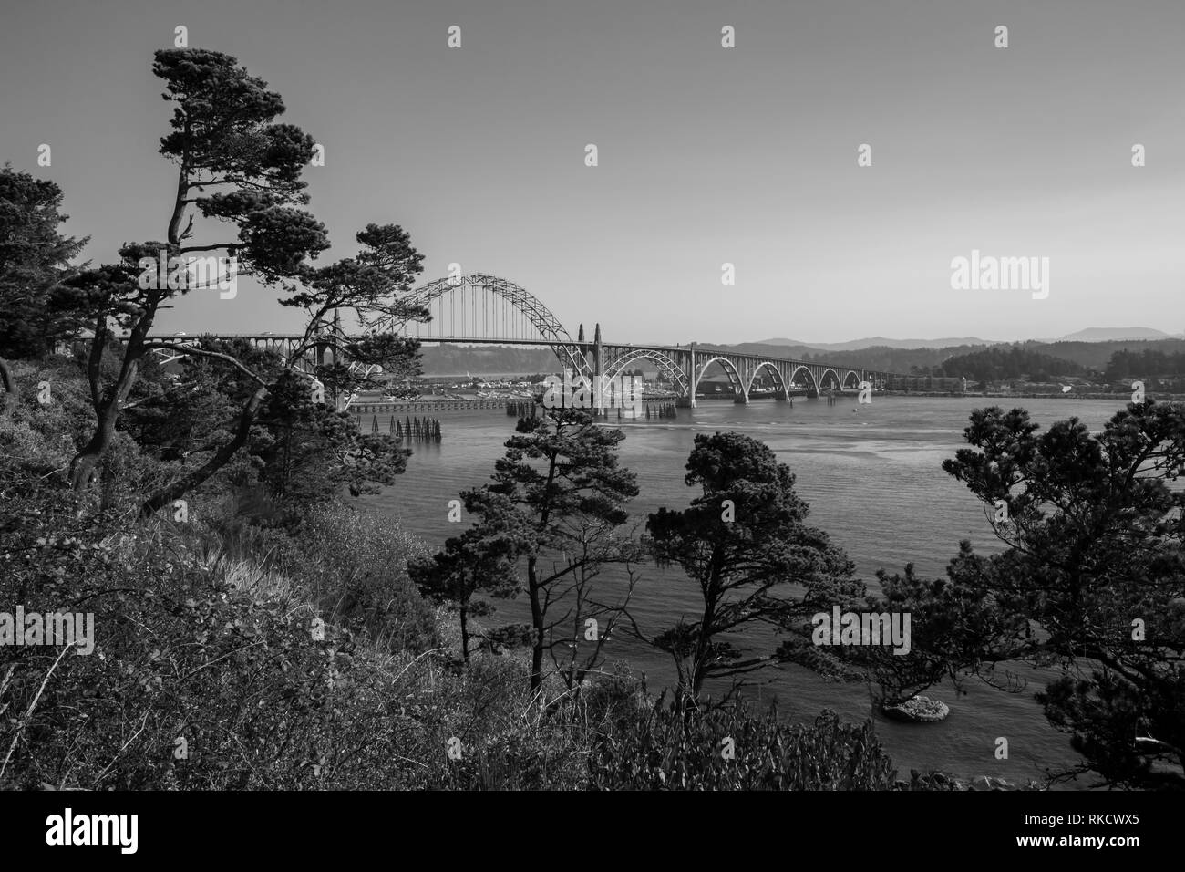 Newport arch Black and White Stock Photos & Images - Alamy
