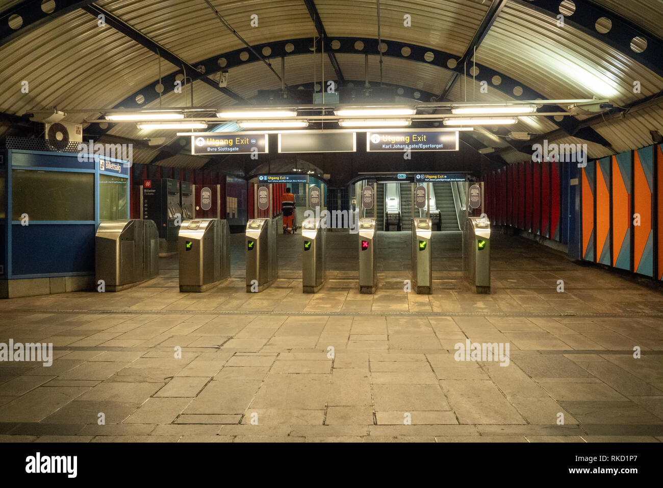 Stortinget tube station hi-res stock photography and images - Alamy