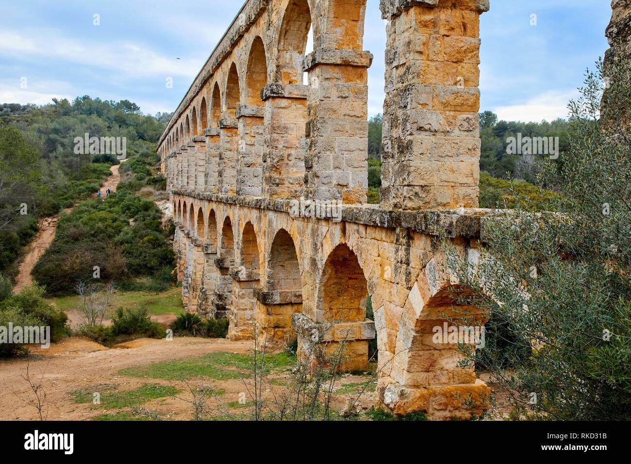 Pont del diable devils bridge hi-res stock photography and images - Alamy