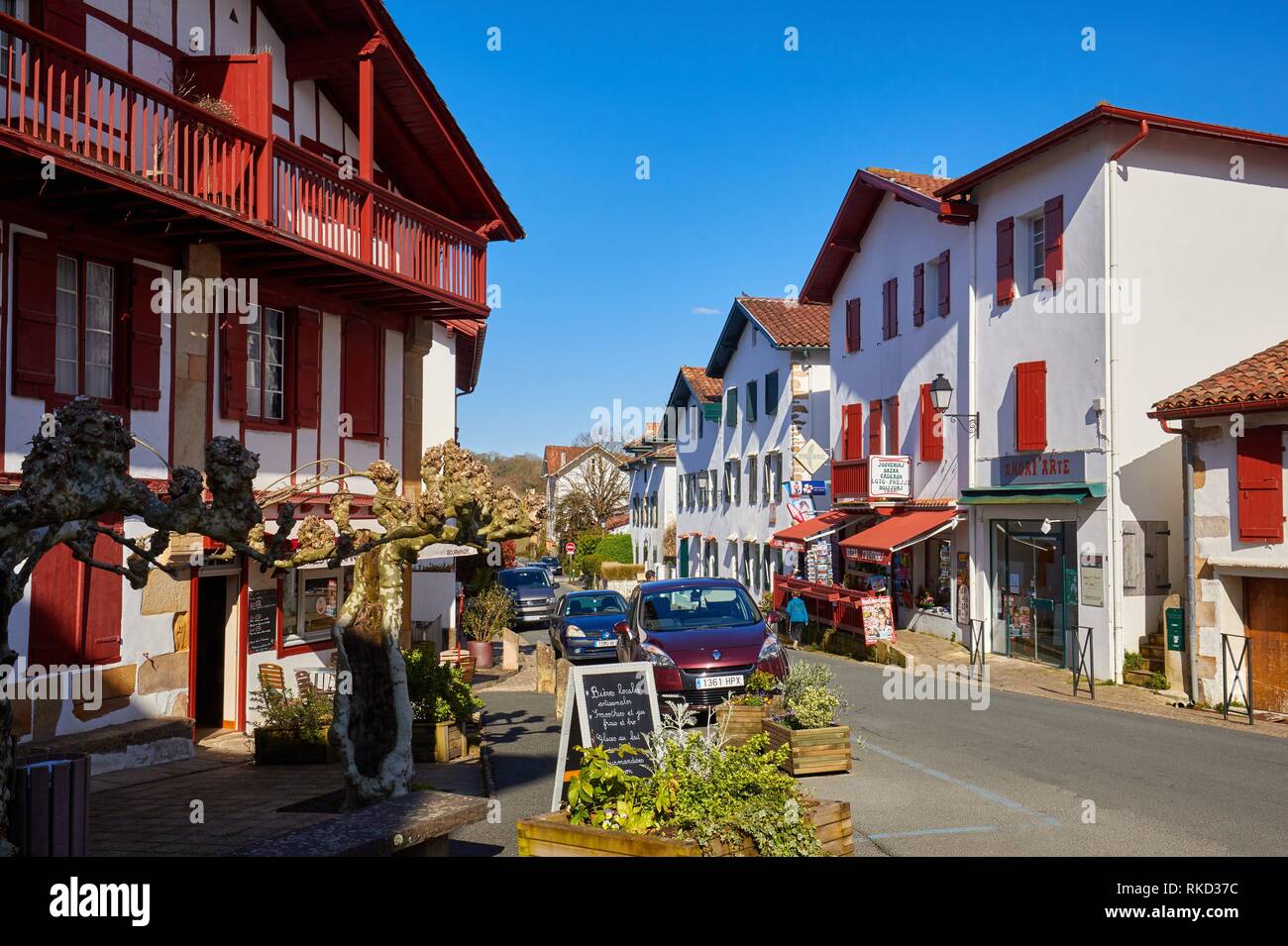 Sare, france hi-res stock photography and images - Alamy