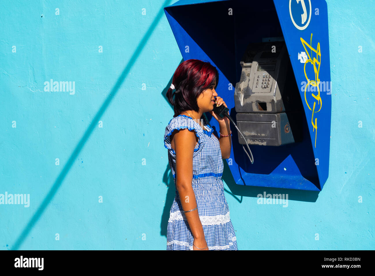 Phone booth havana hi-res stock photography and images - Alamy
