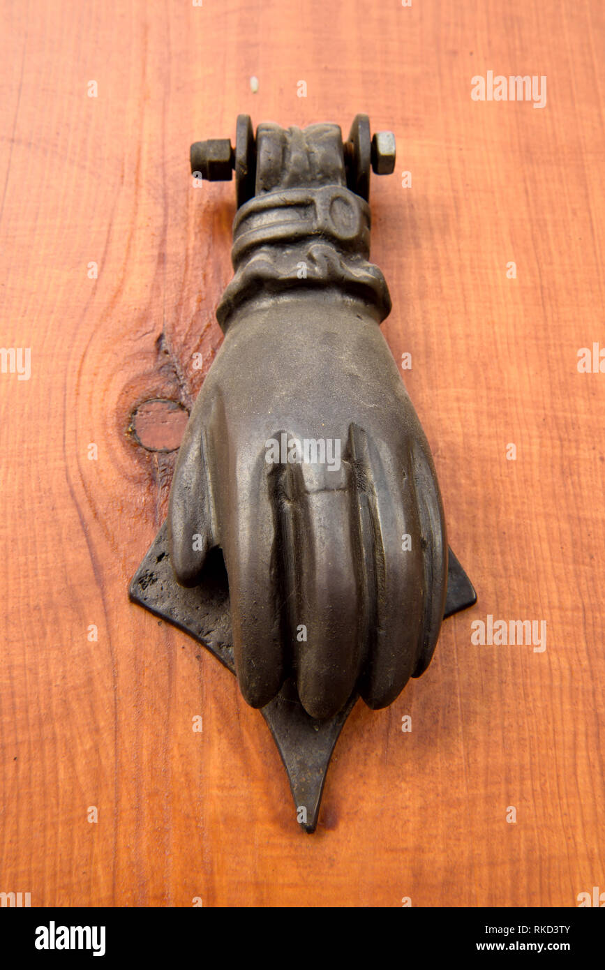 Hand shaped door handle hi-res stock photography and images - Alamy