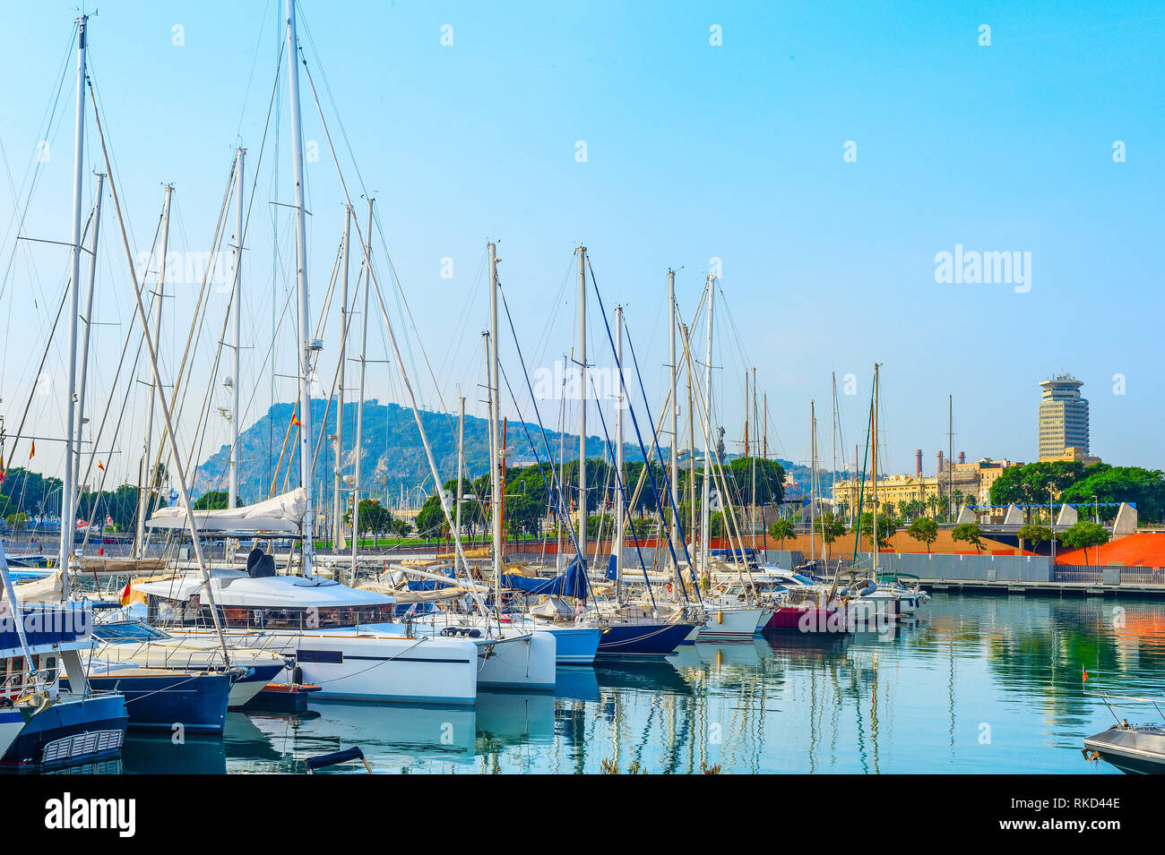 Yachts and sailboats in marina, Barcelona harbor, Spain Stock Photo - Alamy