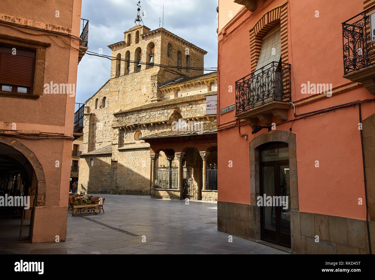 Cathedral of san pedro de jaca hi-res stock photography and images - Alamy
