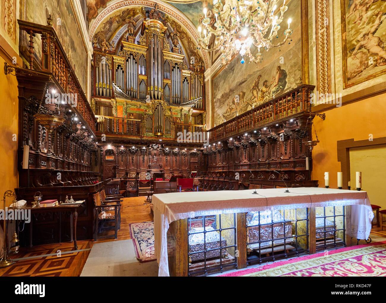 Interior jaca cathedral huesca spain hi-res stock photography and ...