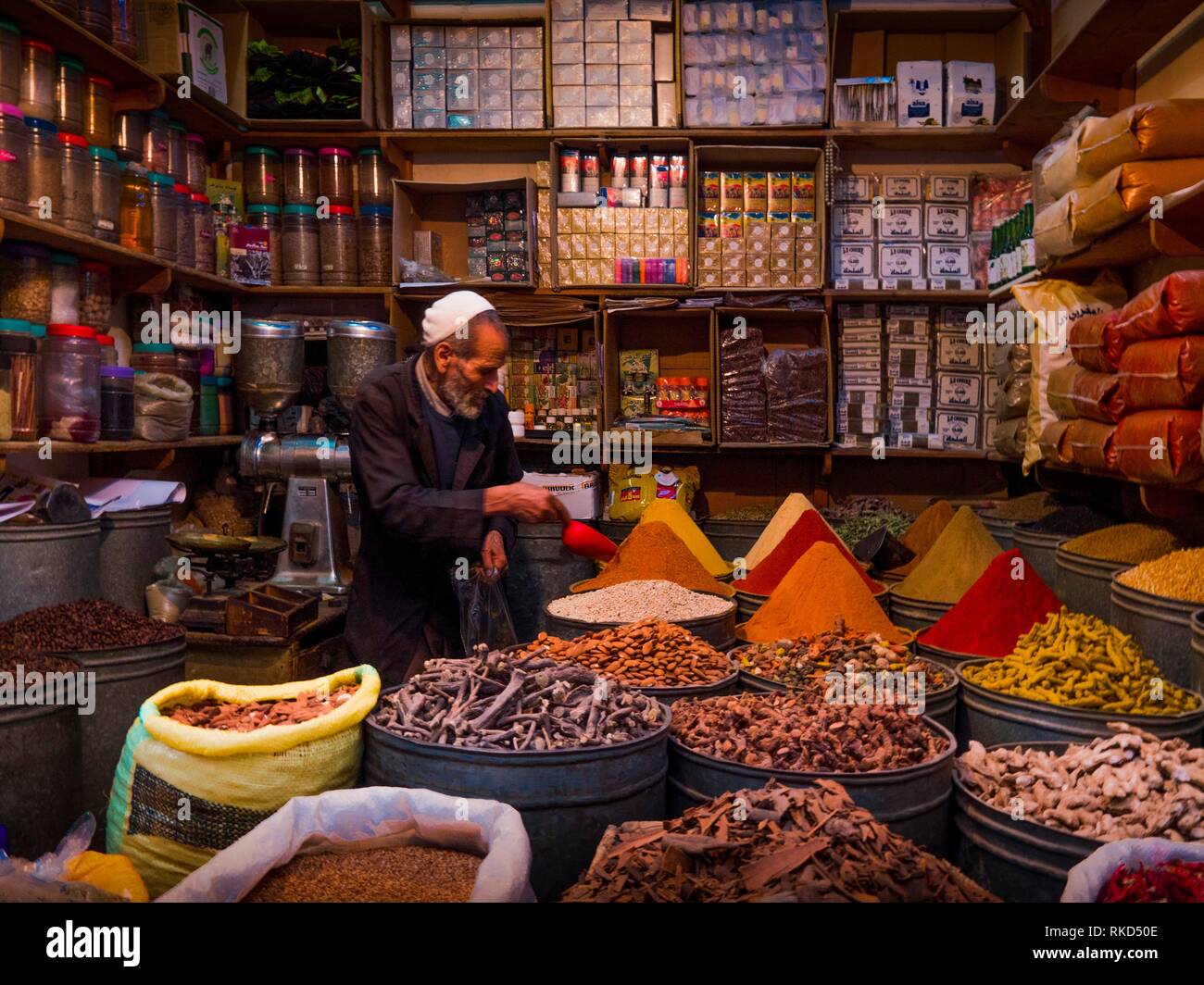 Old Spice Shop Stock Photos & Old Spice Shop Stock Images - Alamy