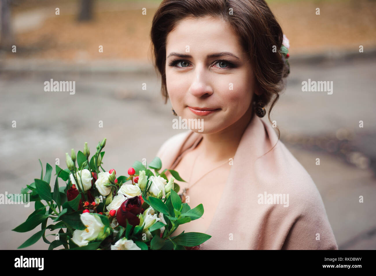 portrait of a beautiful bride in a red dress Stock Photo - Alamy