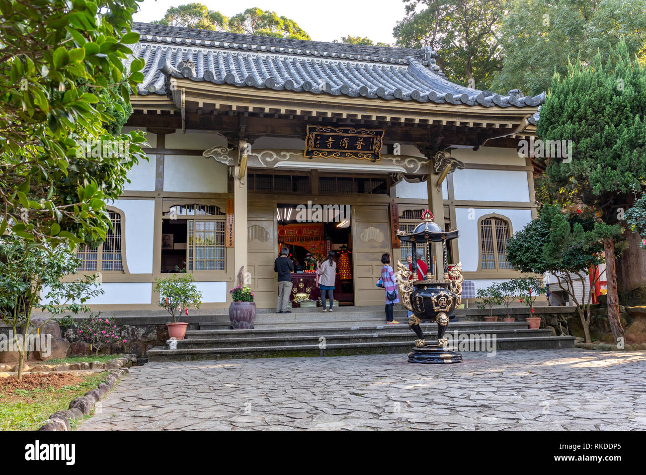 Puchi temple hi-res stock photography and images - Alamy