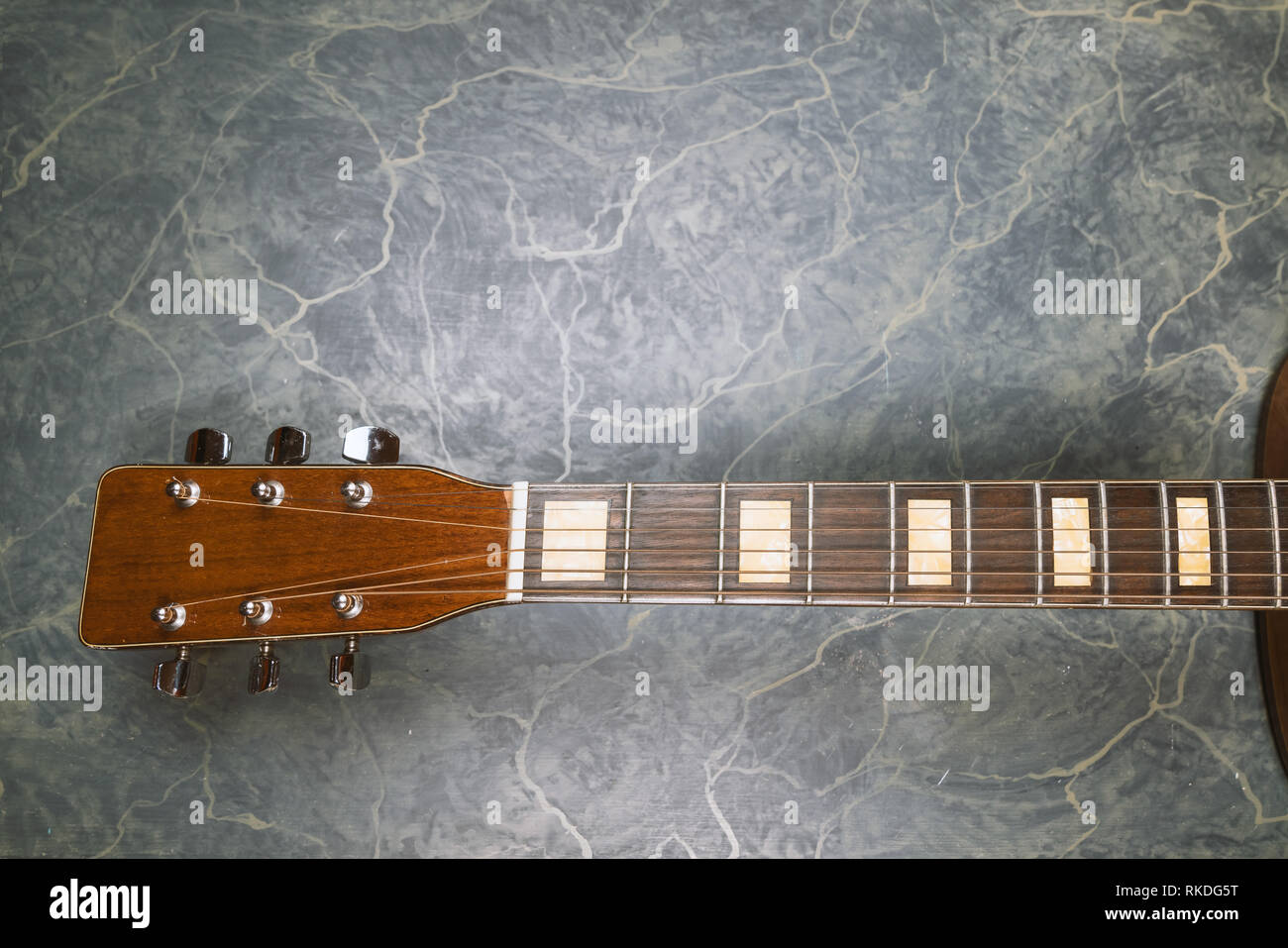 Acoustic guitar neck hi-res stock photography and images - Alamy