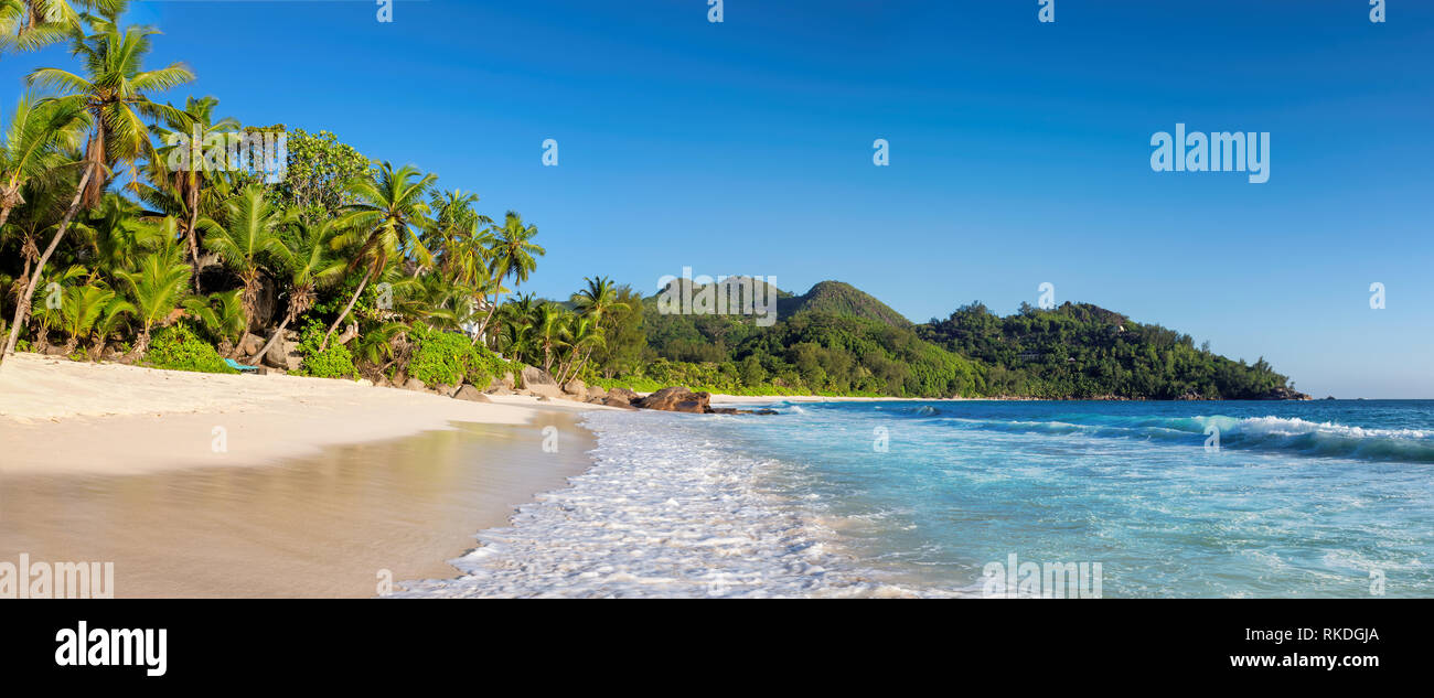 Panoramic view of exotic tropical beach in Seychelles Stock Photo - Alamy