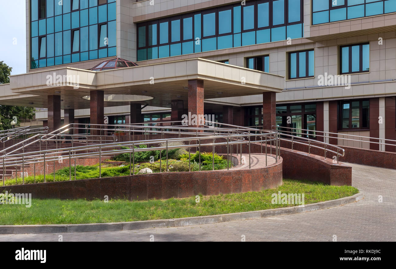The modern building and landscaped grounds around Stock Photo - Alamy