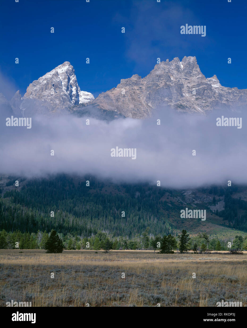 Fault block mountain hi-res stock photography and images - Alamy