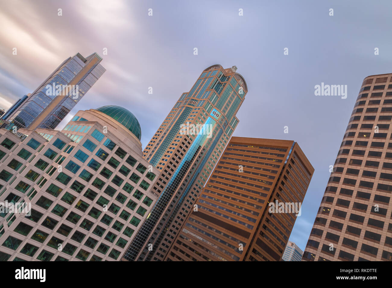 Seattle rain hi-res stock photography and images - Alamy
