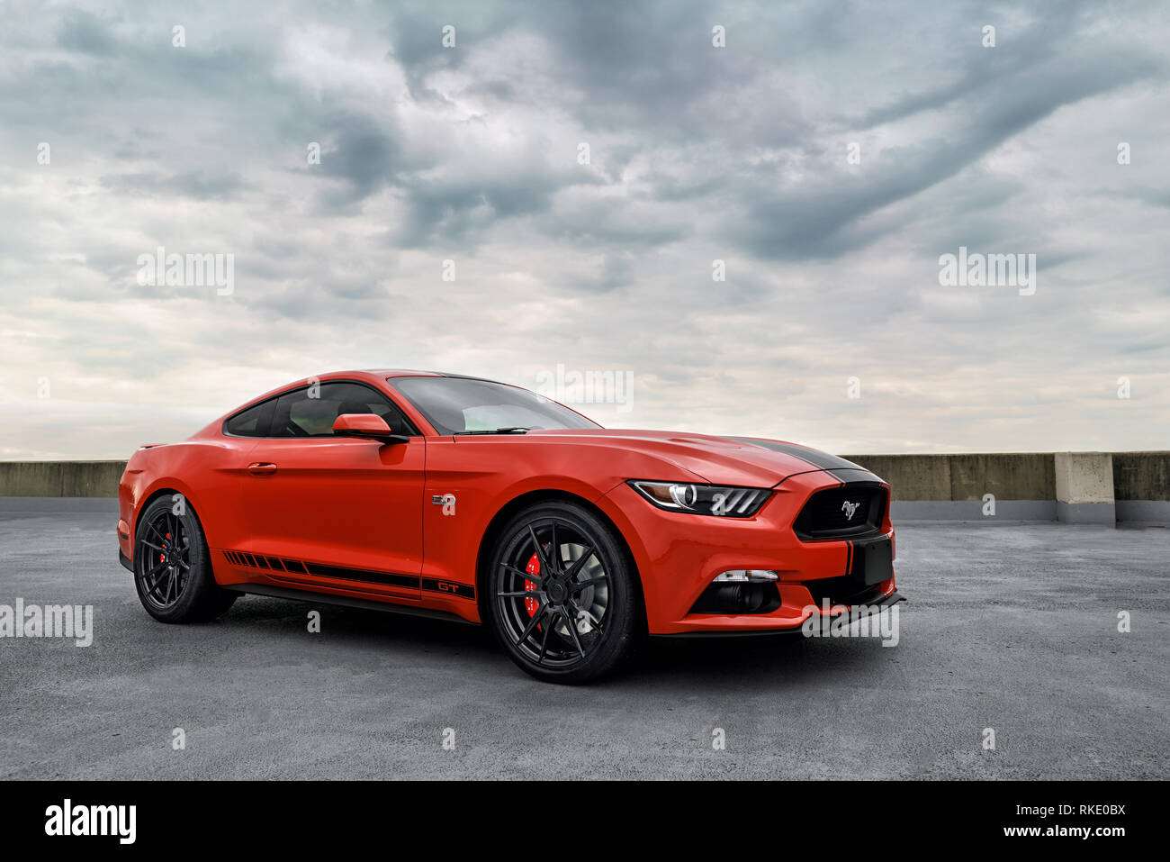 Ford gt hi-res stock photography and images - Alamy