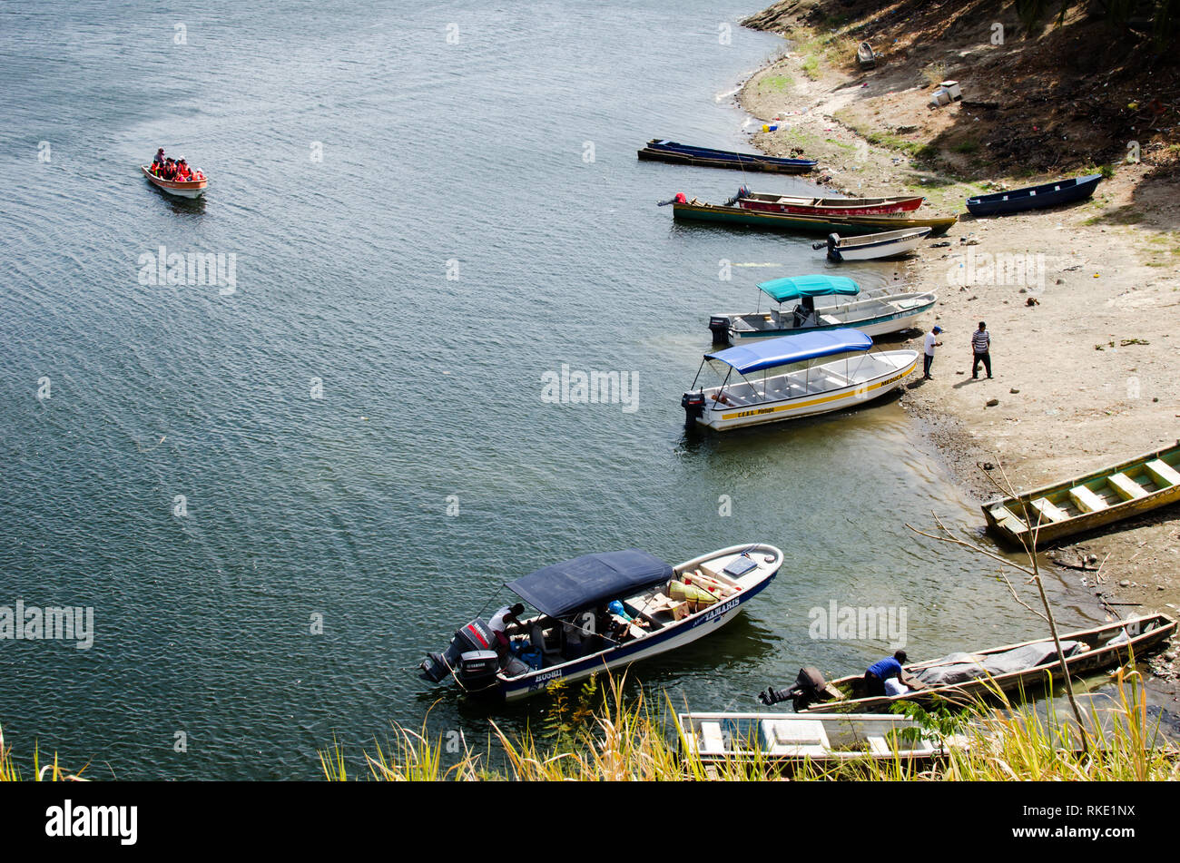 Bayano panamá hi-res stock photography and images - Alamy