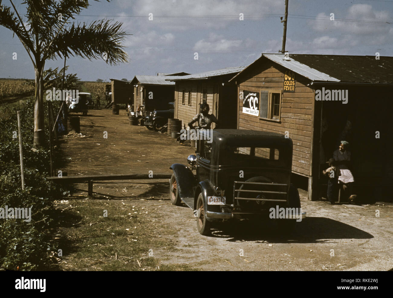 American substandard housing hi-res stock photography and images - Alamy