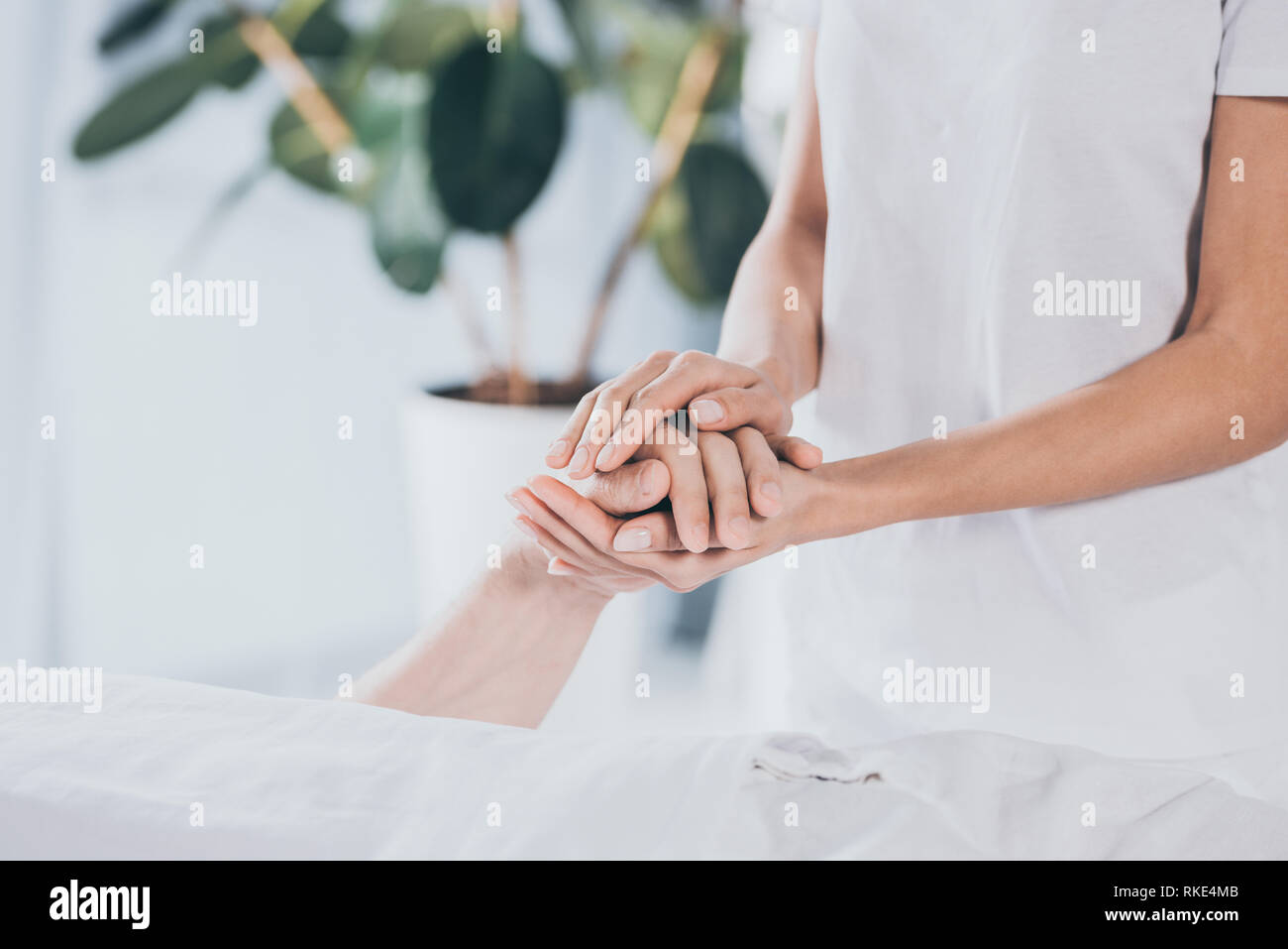Reiki hand hi-res stock photography and images - Alamy