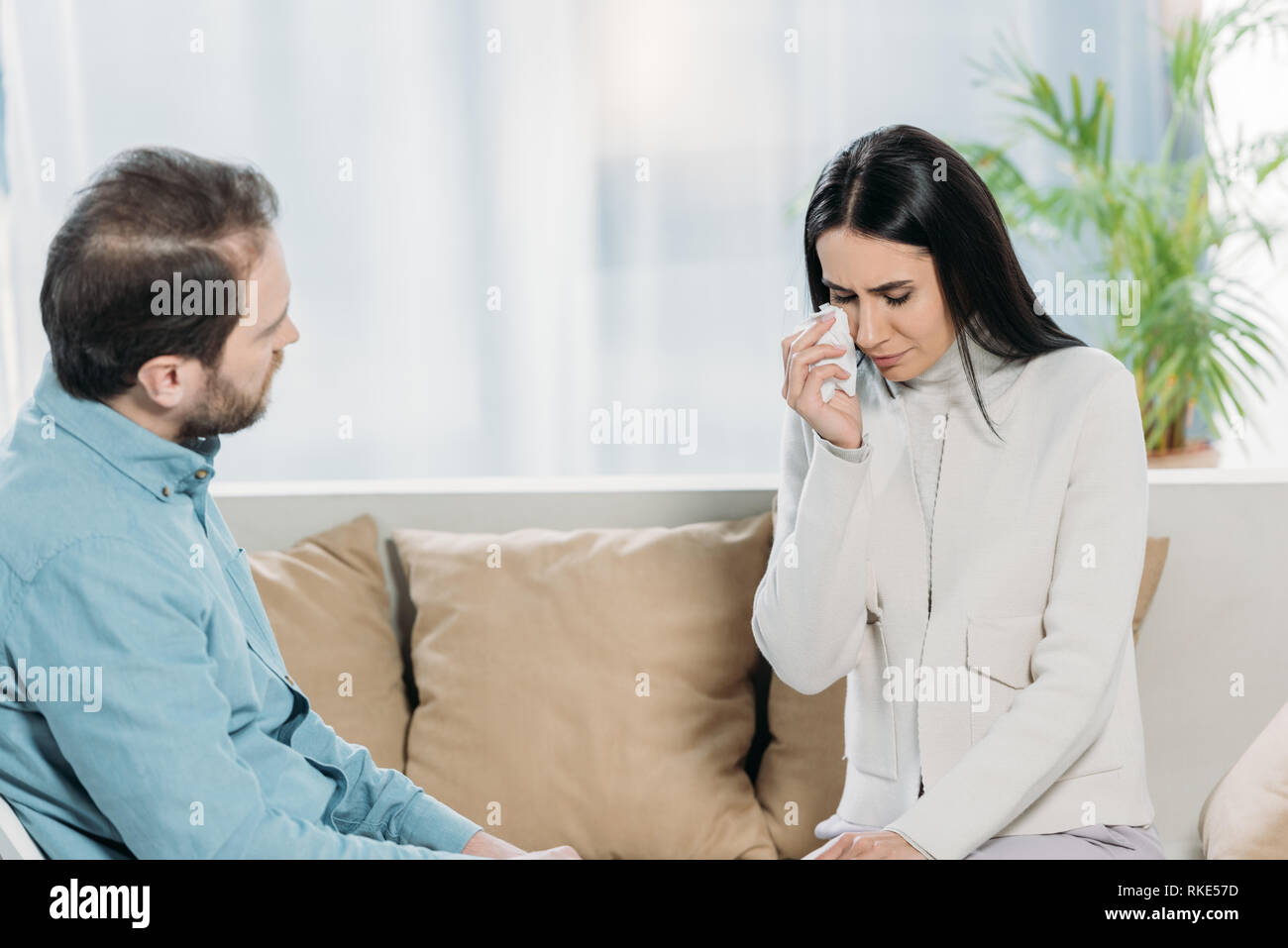 Psychoanalysis couch hi-res stock photography and images - Alamy