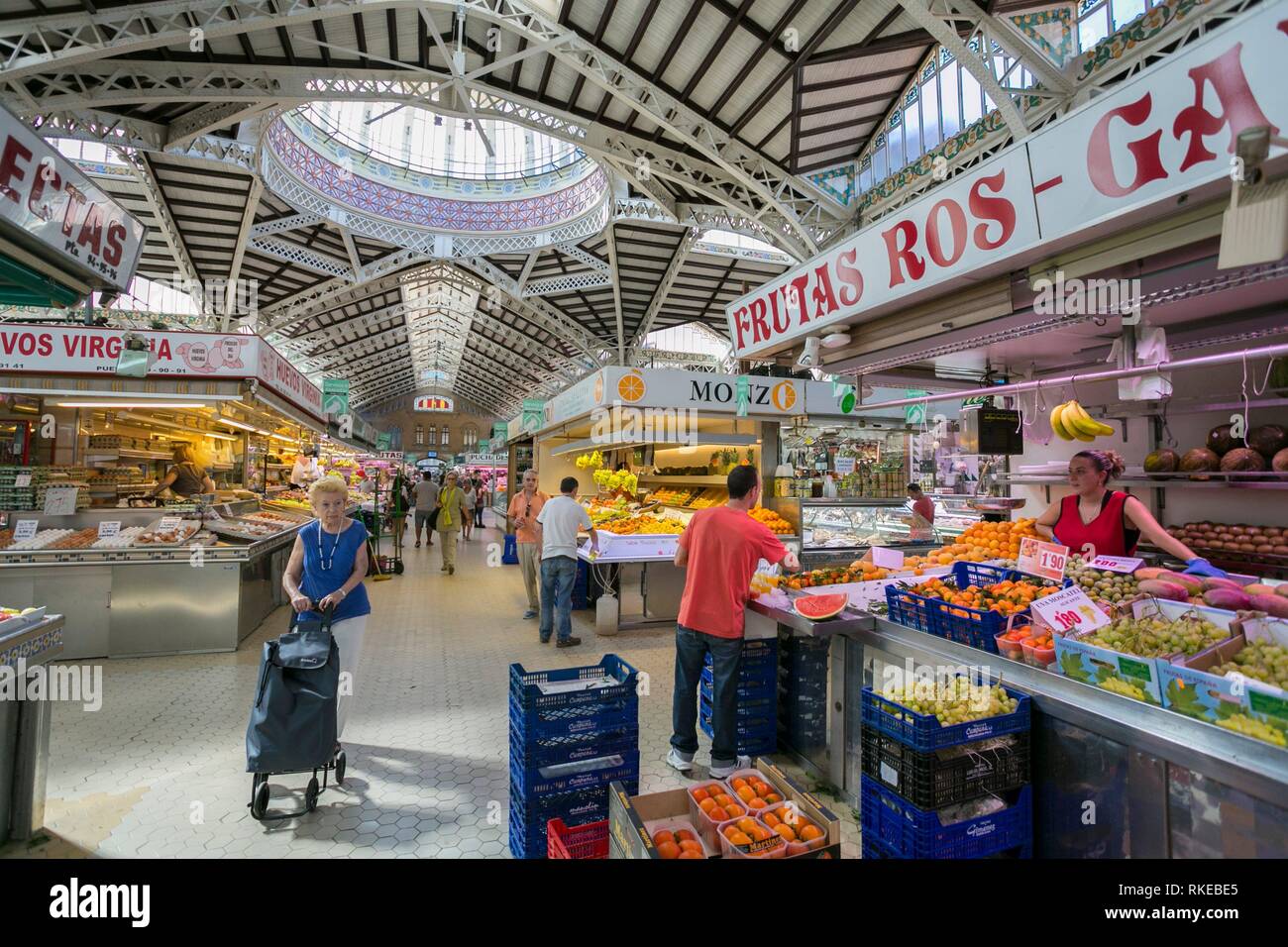 Market valencia hi-res stock photography and images - Alamy