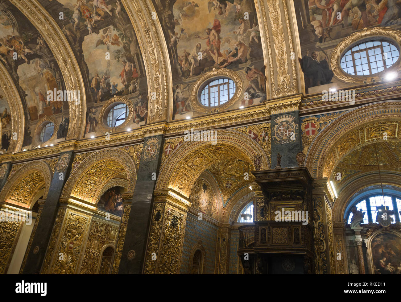 Ceiling vault hi-res stock photography and images - Alamy