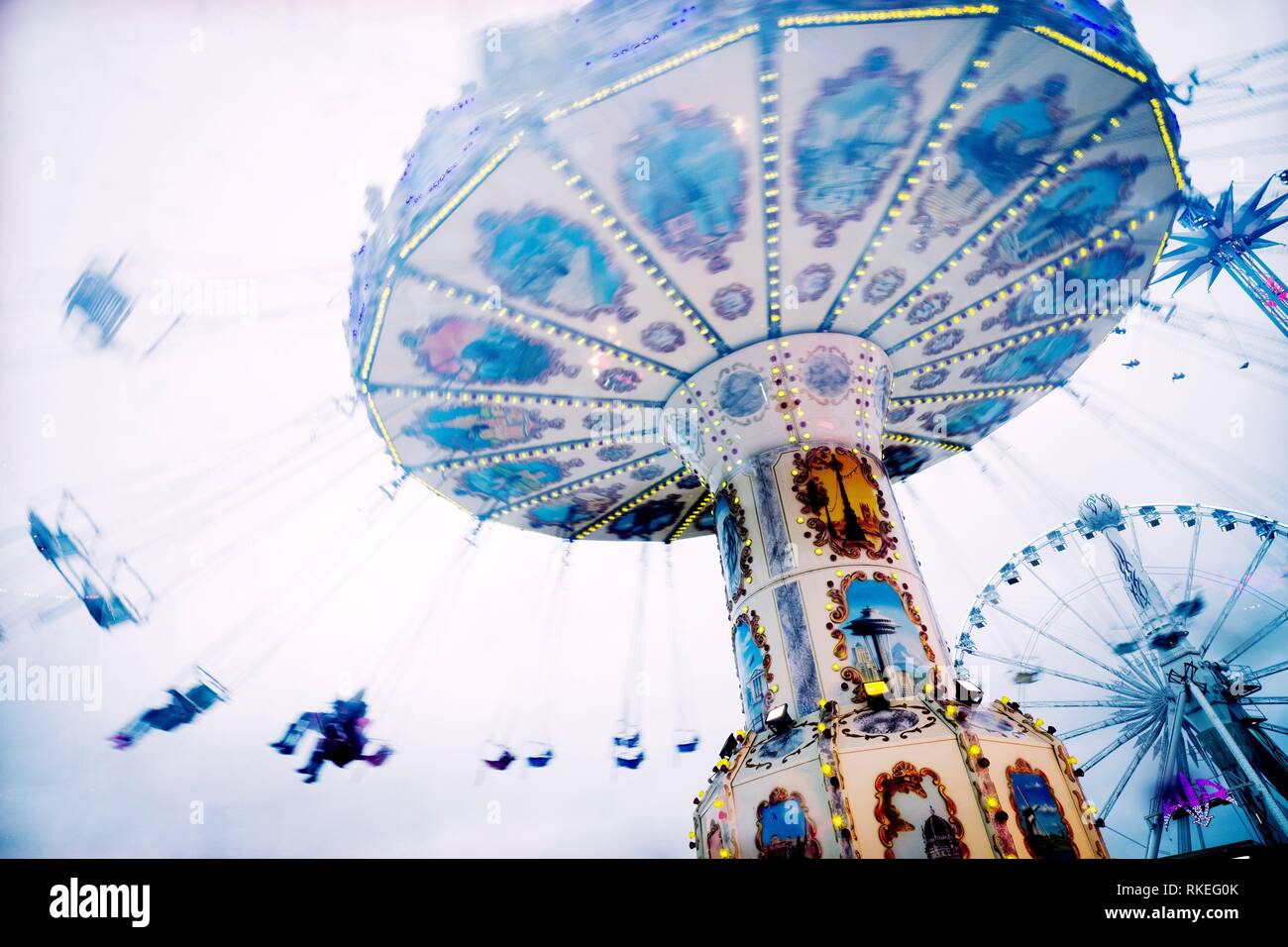 Motion swing hi-res stock photography and images - Alamy