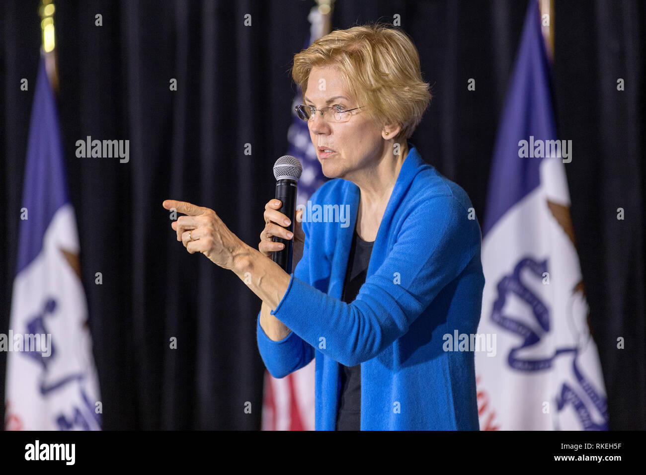 Elizabeth warren 2019 rally hi-res stock photography and images - Alamy