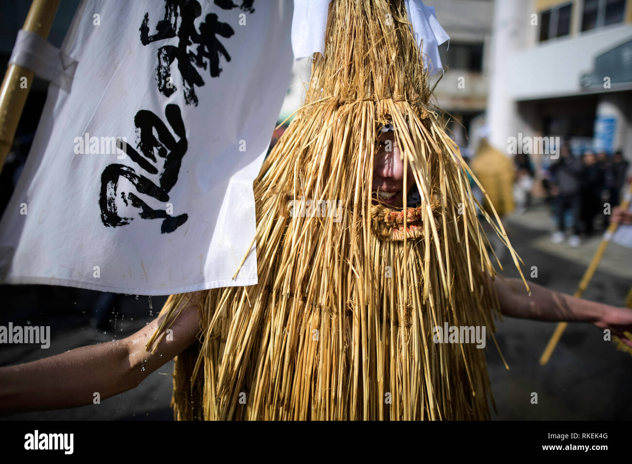 Japanese fire buckets hi-res stock photography and images - Alamy