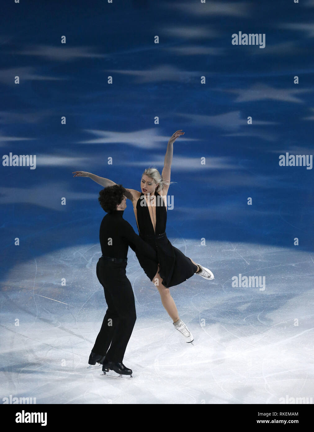 Los Angeles, California, USA. 10th Feb, 2019. Piper Gilles and Paul ...