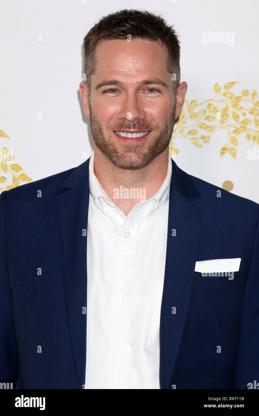 Luke macfarlane hi-res stock photography and images - Alamy