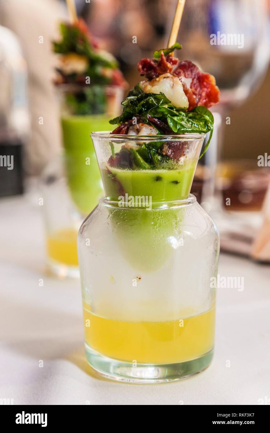 Flat pea hi-res stock photography and images - Alamy