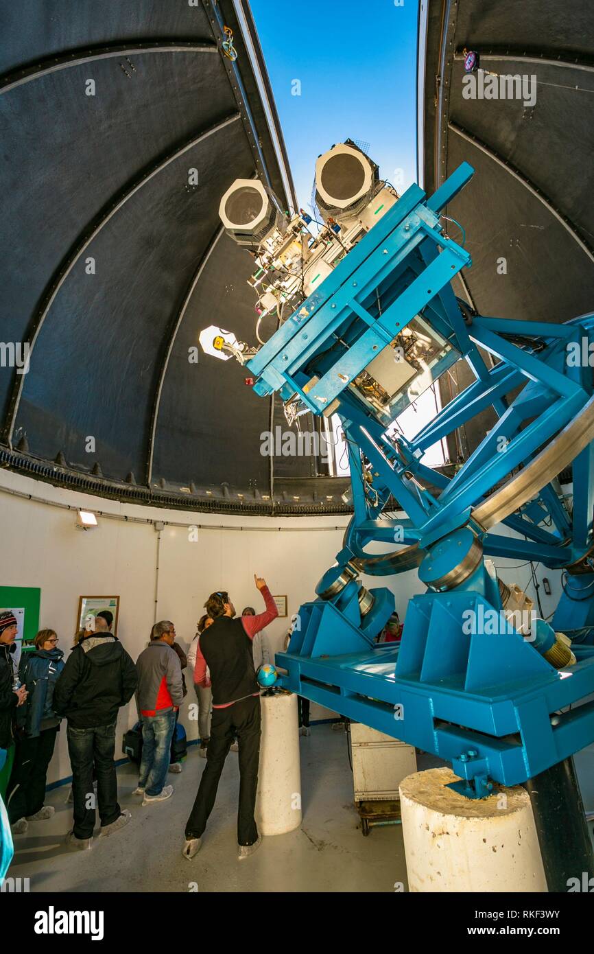 Pic du midi telescope hi-res stock photography and images - Alamy