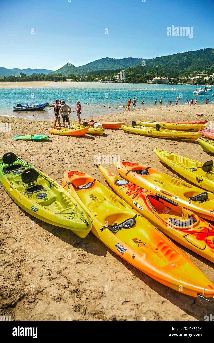 Coast urdaibai biosphere reserve biscay hi-res stock photography and ...