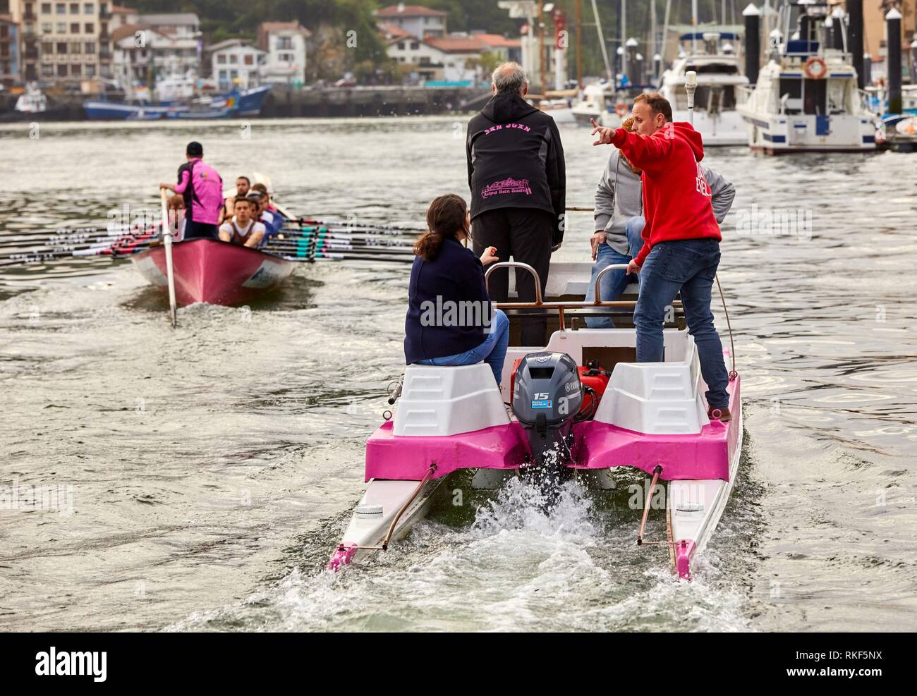 Team rowing sport hi-res stock photography and images - Alamy