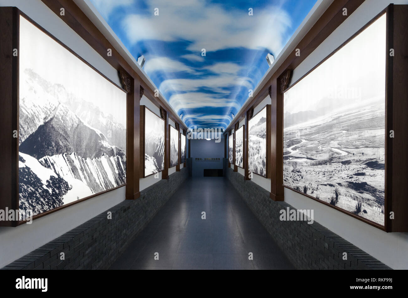 Long march china hi-res stock photography and images - Alamy