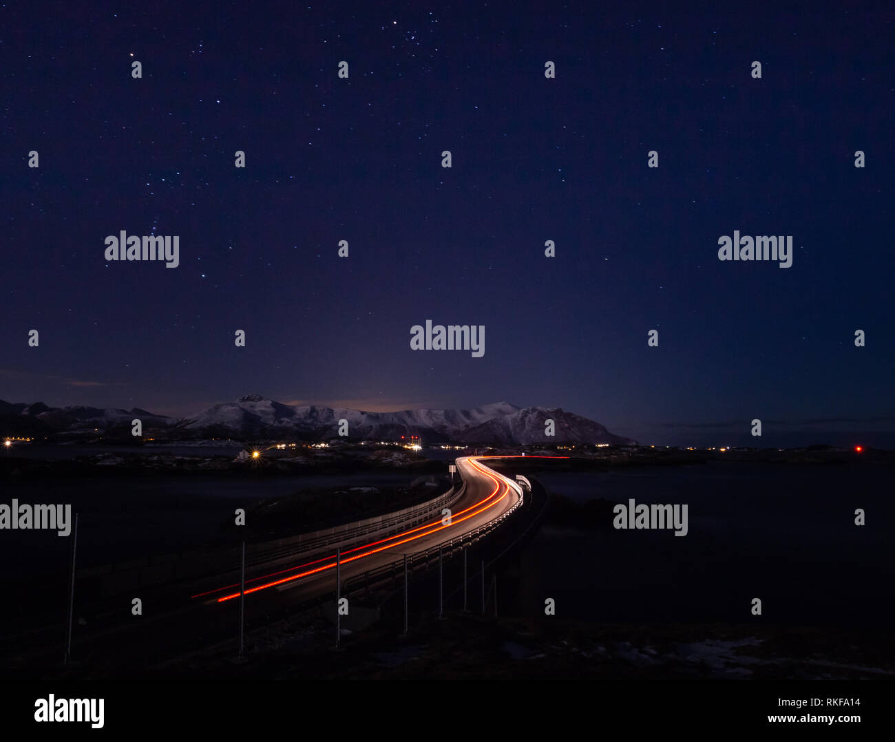 Night with the moon and view on the Atlantic Ocean Road ...